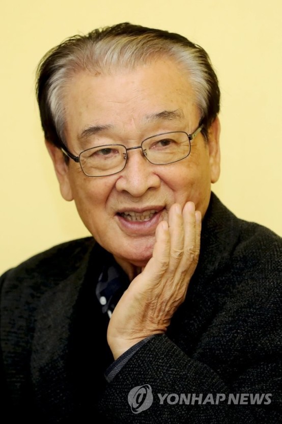 국민배우 이순재 청주서 특강