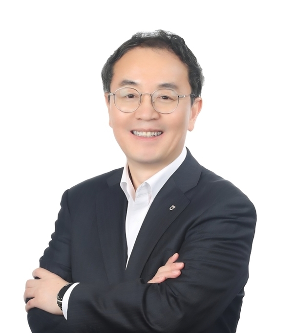 NH농협은행 충북본부장에 충북 충주 출신 이봉주 농협금융지주 글로벌전략부장 발령